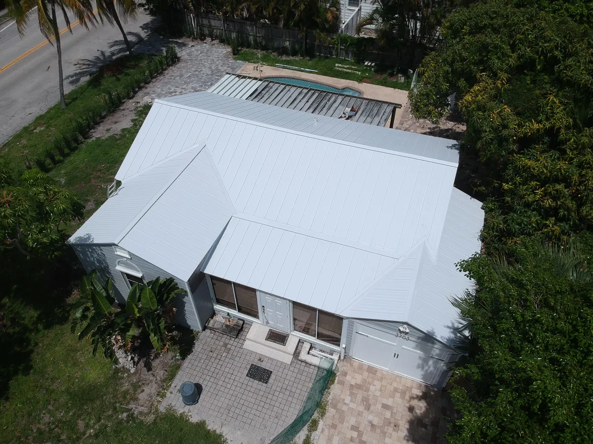 Mompie Construction | Roofing & Windows Palm Beach FL