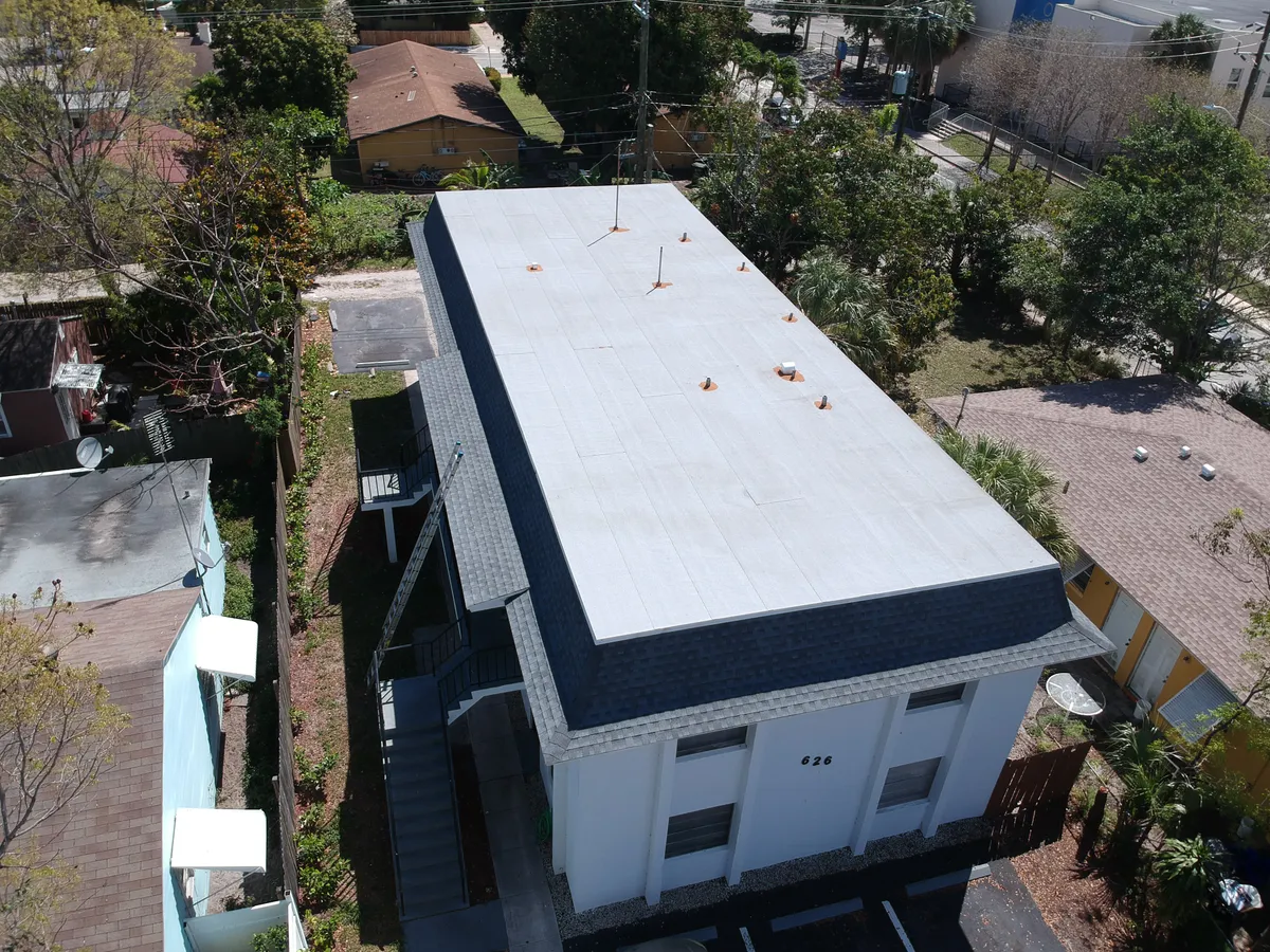 Mompie Construction | Roofing & Windows Palm Beach FL