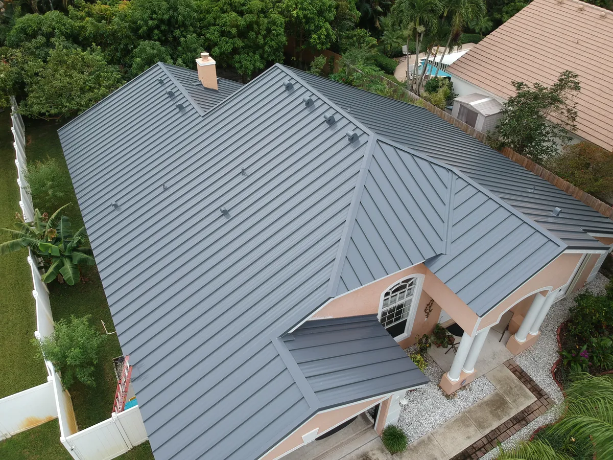 Mompie Construction | Roofing & Windows Palm Beach FL
